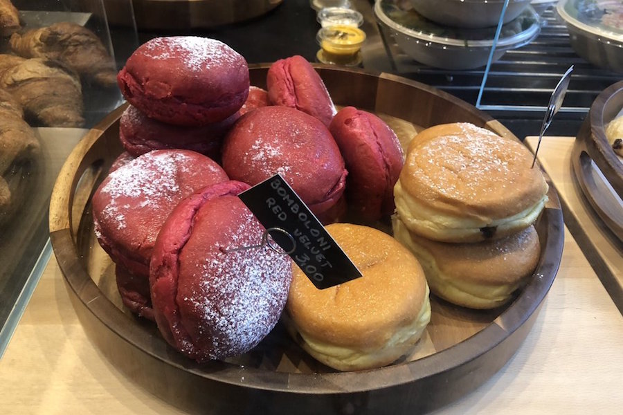 Polish chain opens first U.S. bakery in Tribeca: Just Baked