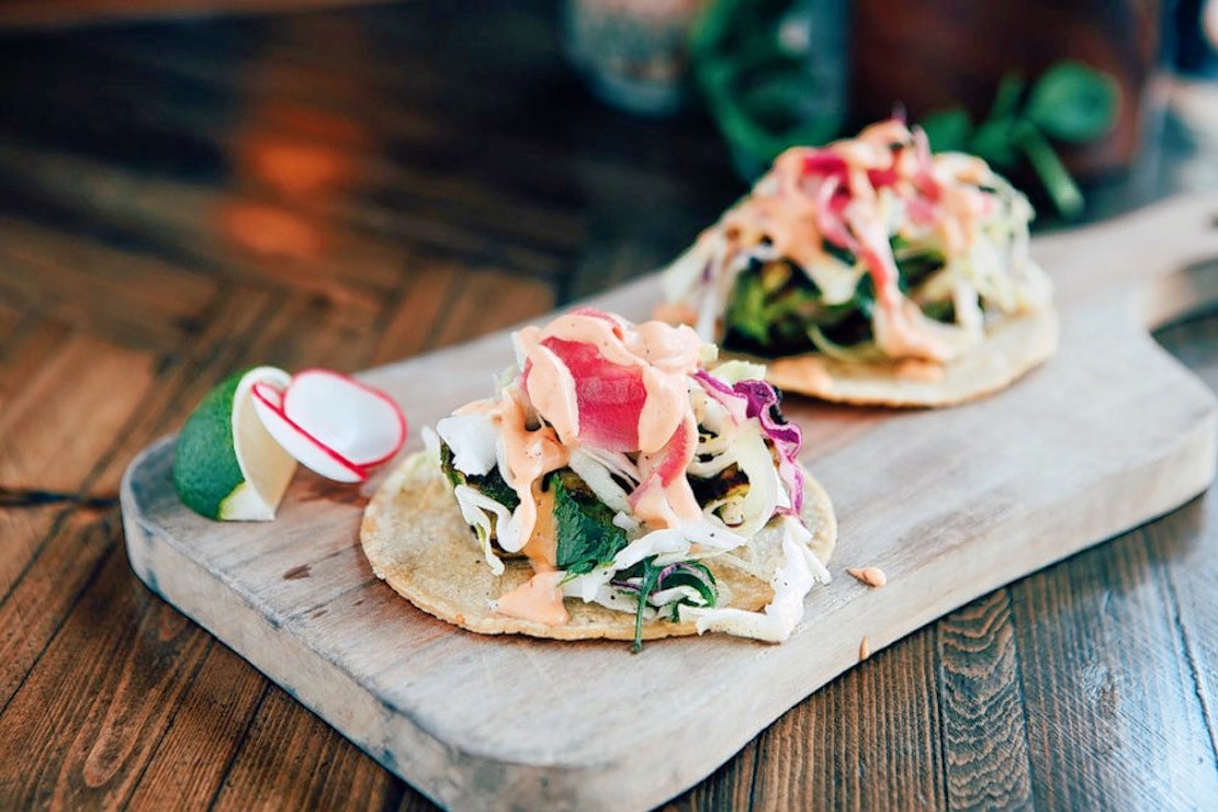 Azulé Taqueria makes Santa Monica debut