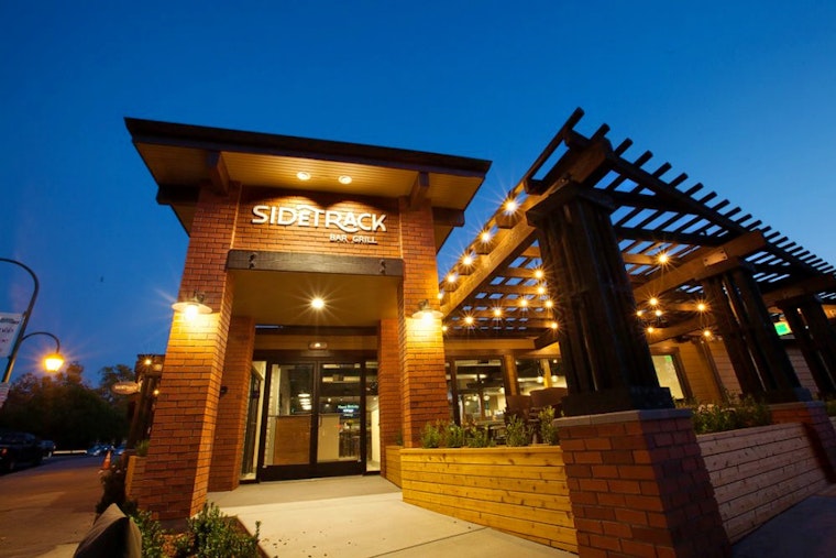 New traditional American spot Sidetrack Bar + Grill opens its doors