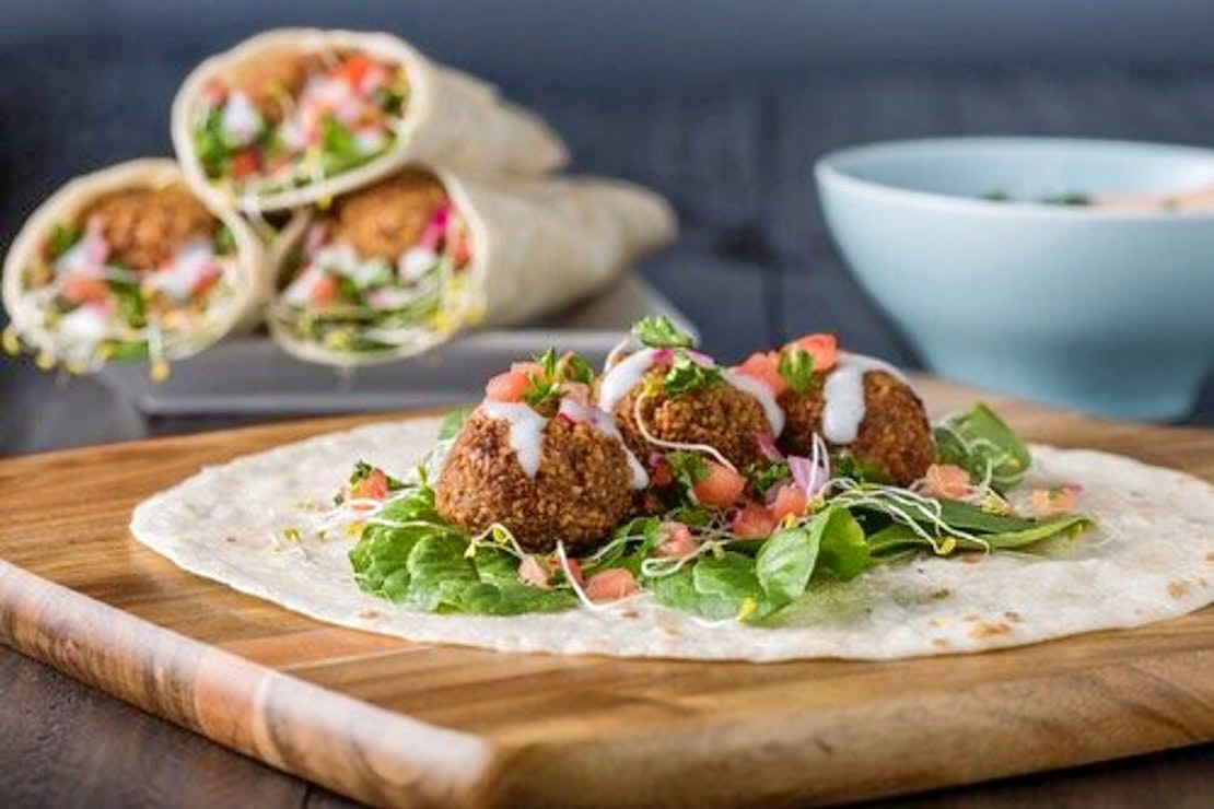 New Mediterranean spot Chop House Gyro debuts in Far North