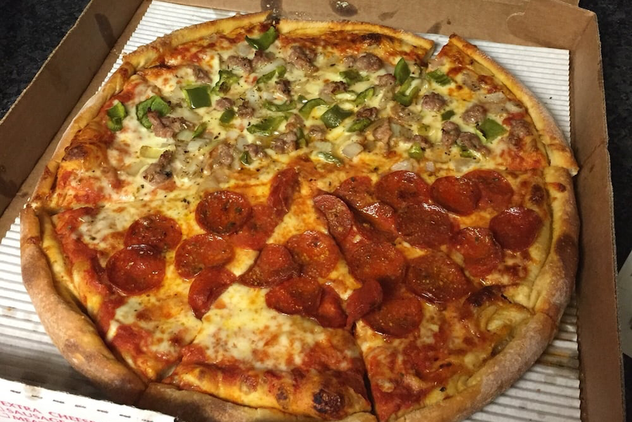 Top pizza choices in Arlington for takeout and dining in