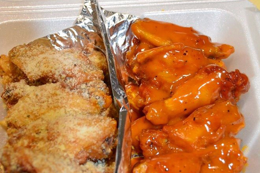 Wild Wing Station brings chicken wings and more to Wilshire