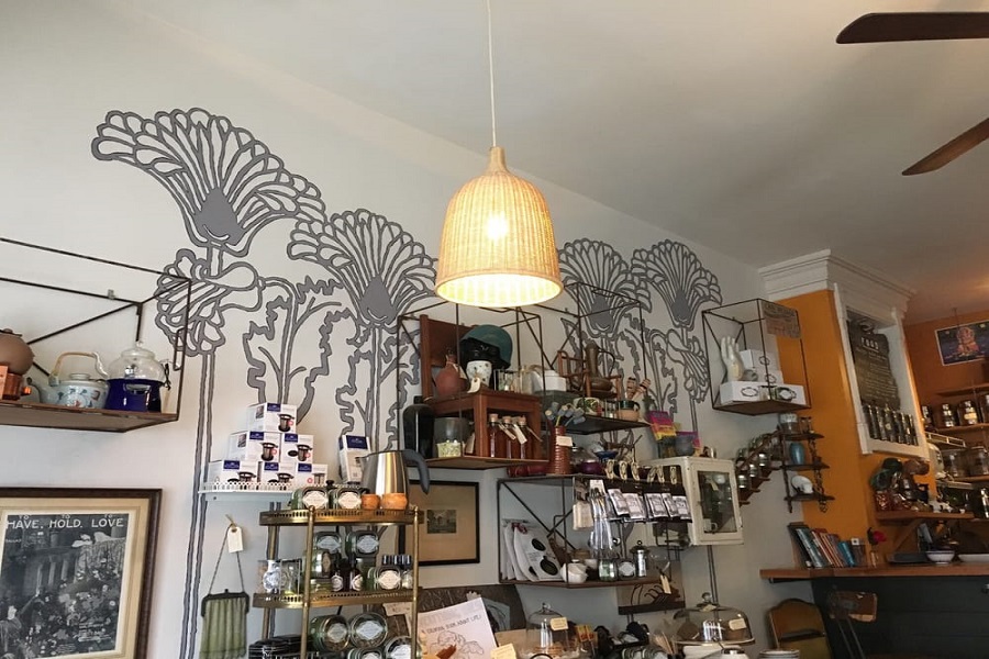4 best spots to score antiques in Philadelphia