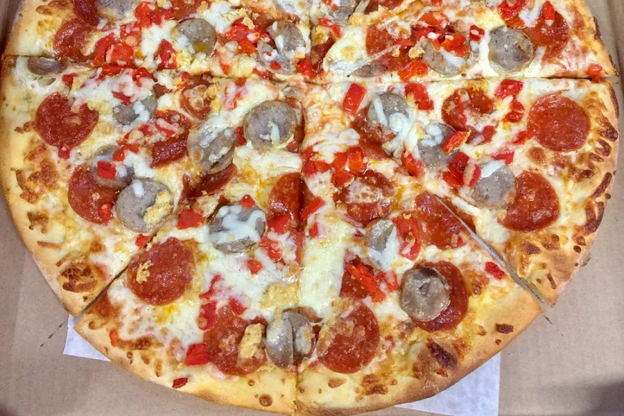 Supreme Pizza makes debut, with pizza and more