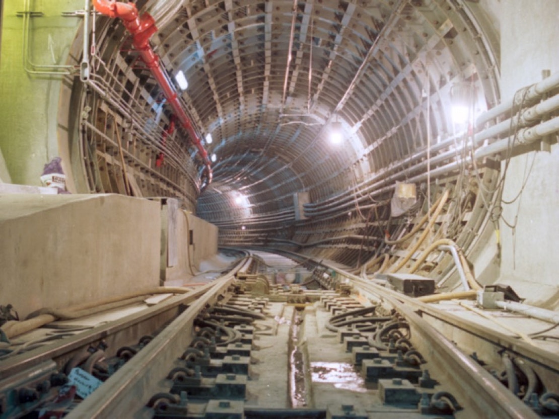 Stalled Muni Train Prompts Tunnel Evacuation At Van Ness