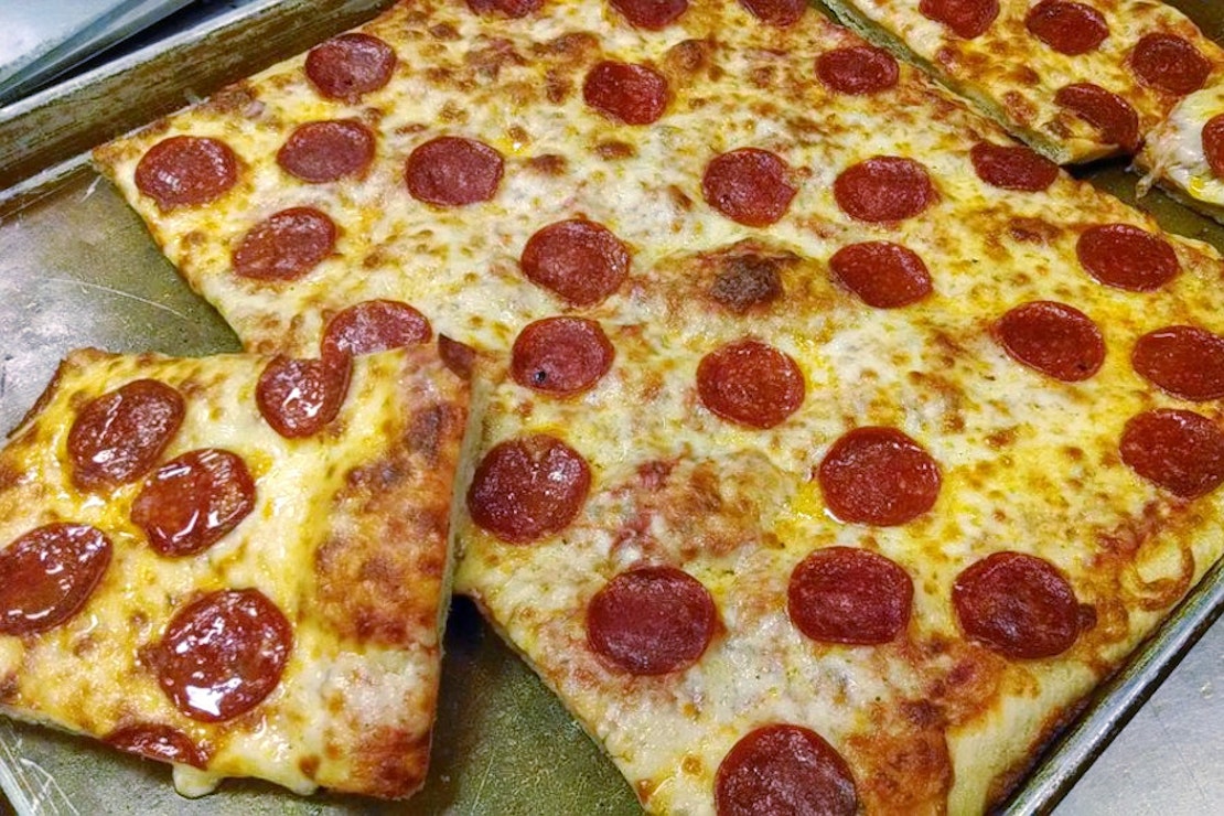 Dearborn's 5 top spots for budget-friendly pizza