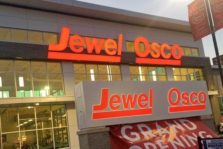 New West Woodlawn pharmacy, Jewel Osco, opens its doors