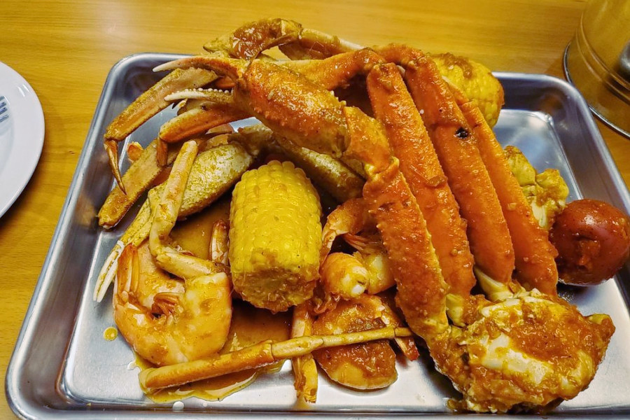 New Allandale Cajun/Creole spot Louisiana Crab Shack opens its doors