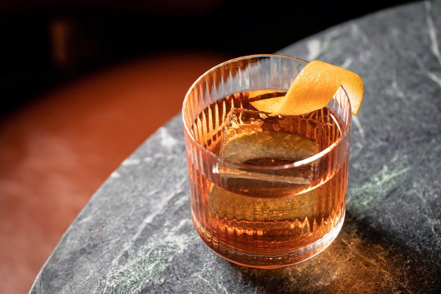 New cocktail bar Lazy Bird now open in West Town