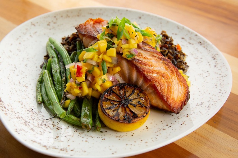 Chicken and more: What's trending on Phoenix's food scene?