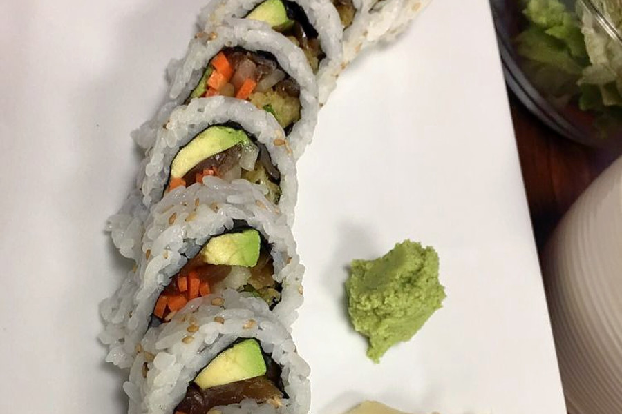 New sushi bar Sushi Express now open