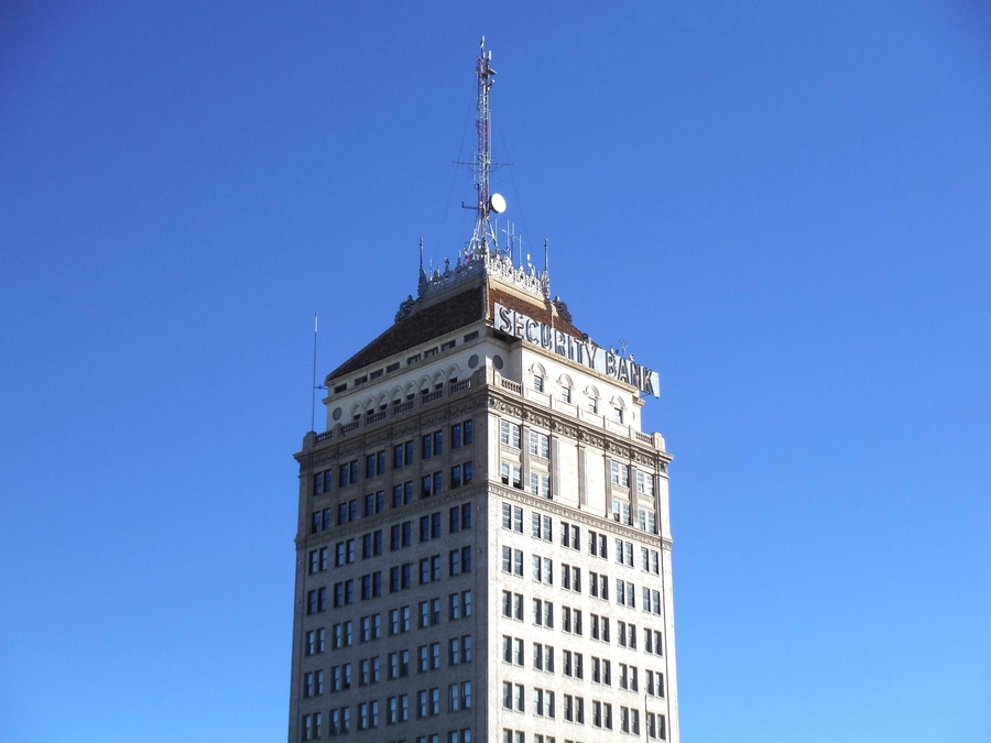 Top Fresno news: Tesla opens valley service center; man accused of