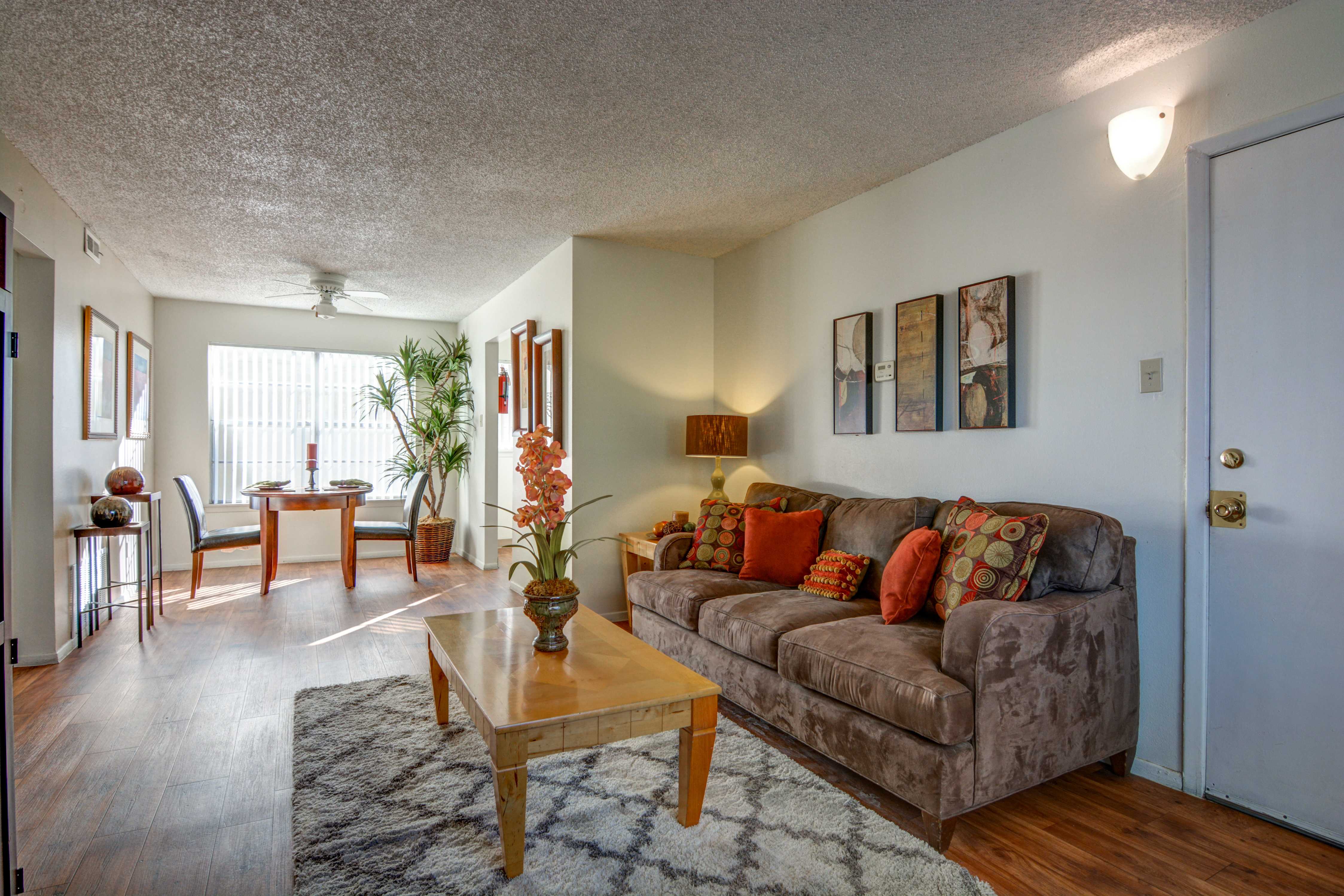 Renting in Albuquerque: What will $900 get you?
