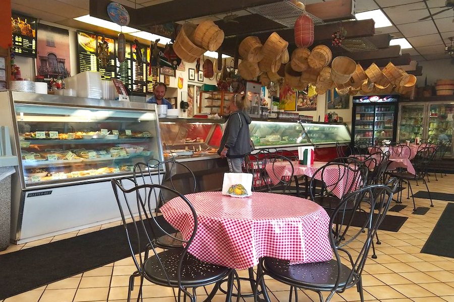 5 top options for affordable Italian fare in Chicago