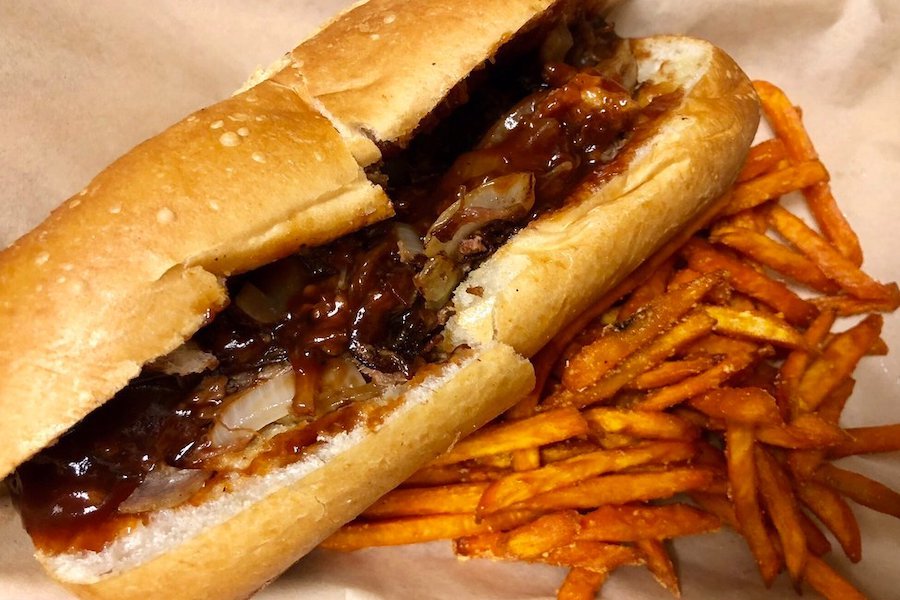Arlington's 3 favorite spots to score sandwiches on a budget