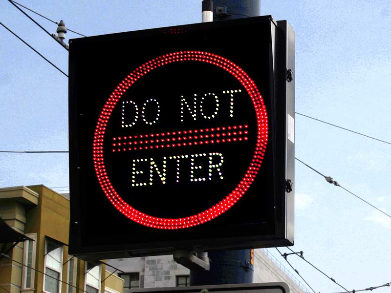 Impossibly Bright LED Sign Installed at Duboce Muni Tunnel