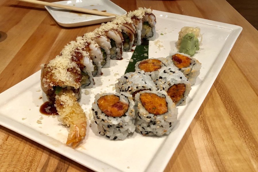 New Chicago Japanese spot Sumi opens its doors