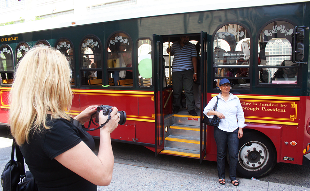 Take a Free Trolley Tour of the Bronx