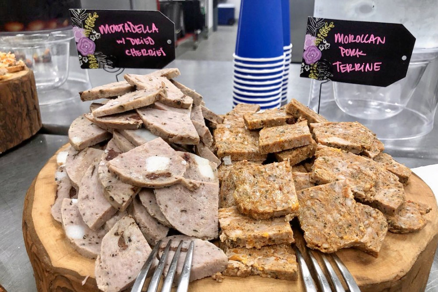 Check out the 3 top spots in Cleveland's South Broadway neighborhood