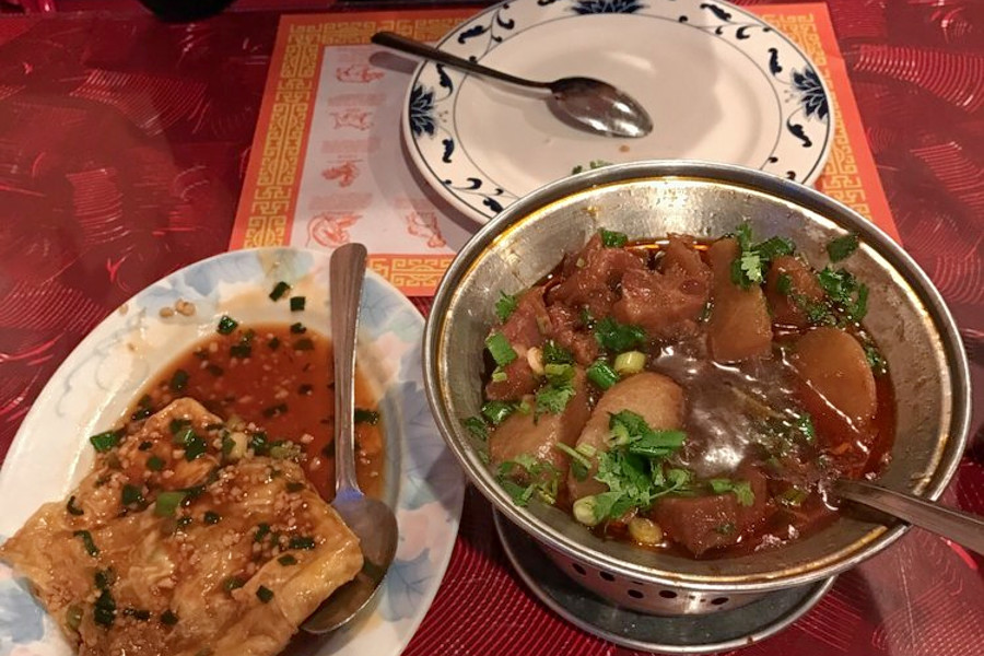 Check out the 3 top spots in Tucson's Broadway-Northeast neighborhood
