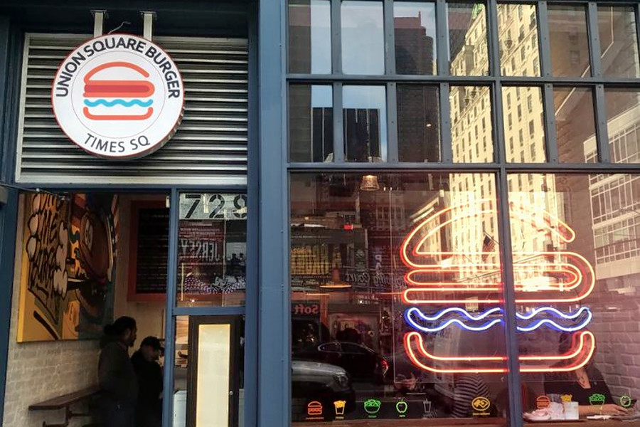 'Union Square Burger' Makes Theater District Debut