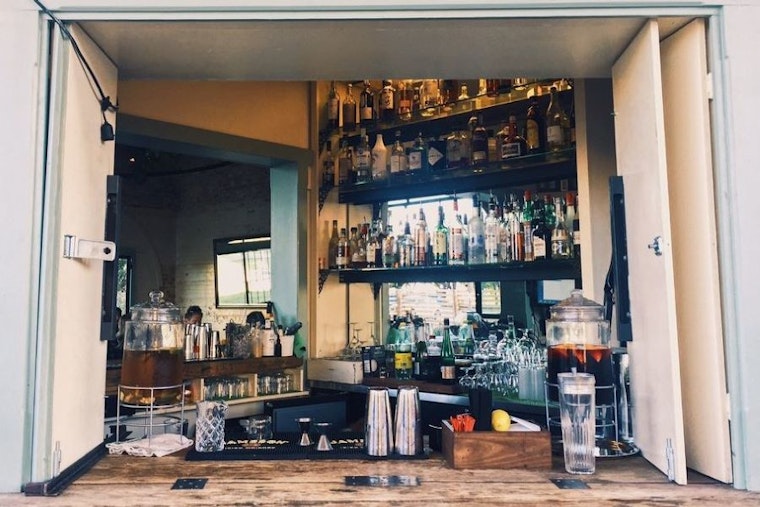 Corpus Christi's top 5 bars, ranked