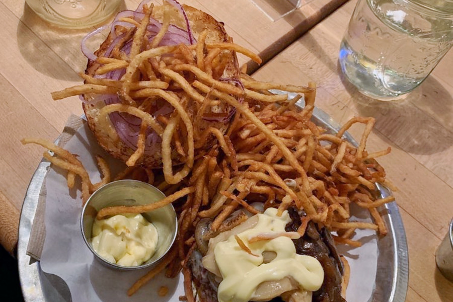 5 top spots for burgers in Durham