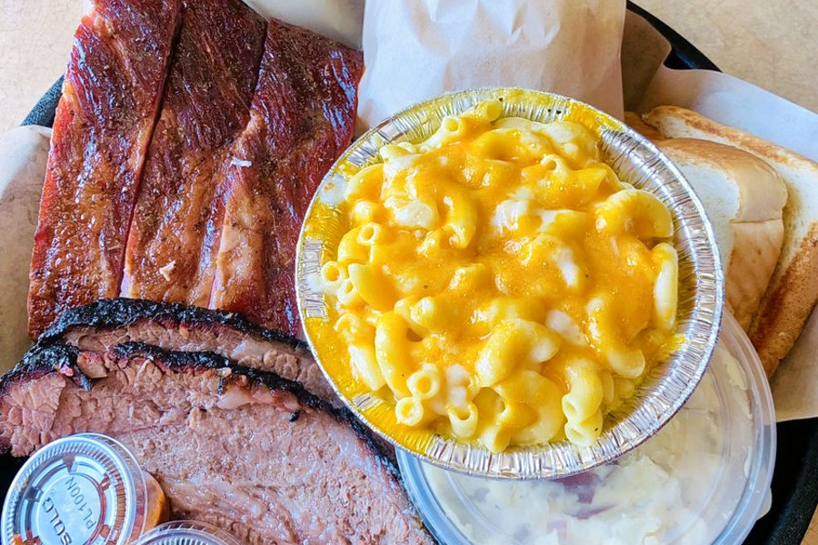 Your guide to the 3 top spots in Minneapolis's Lind-Bohanon