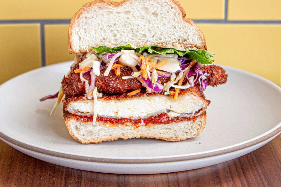 Find fried chicken sandwiches and more at FiDi's new Flybird