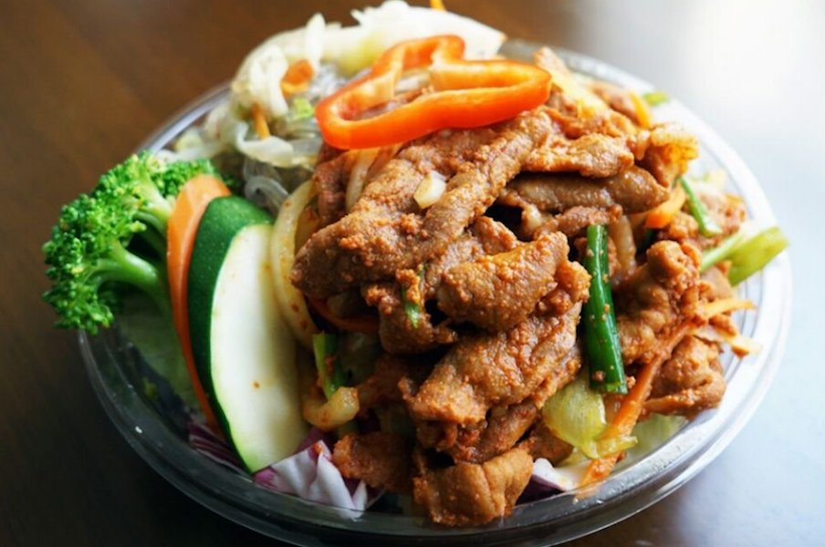 Try Hot Cheetos Ramen At This New Koreatown Spot