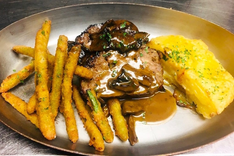 New traditional American restaurant West of Surrender debuts in