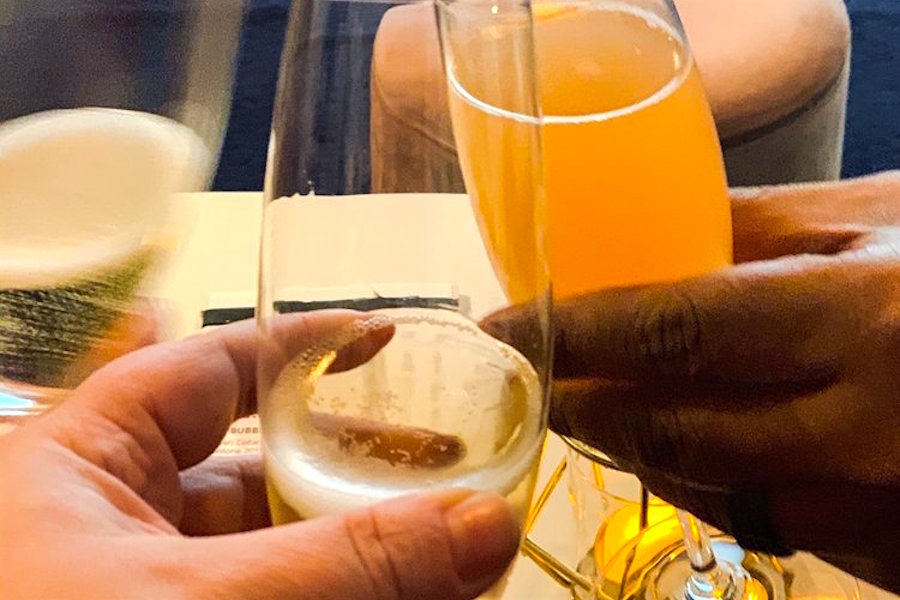 Seattle gets a new champagne bar: House Of Pagne