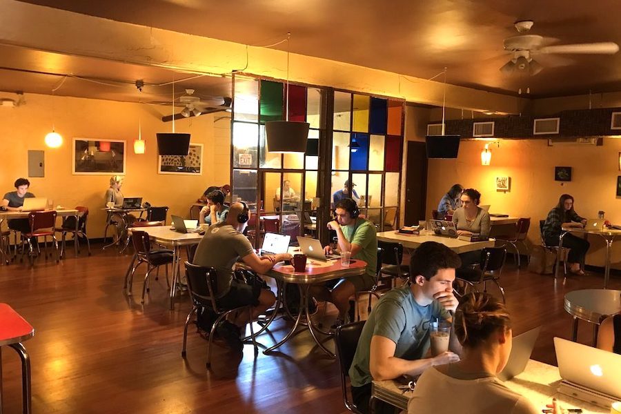 Explore the 4 top spots in Austin's Hyde Park neighborhood