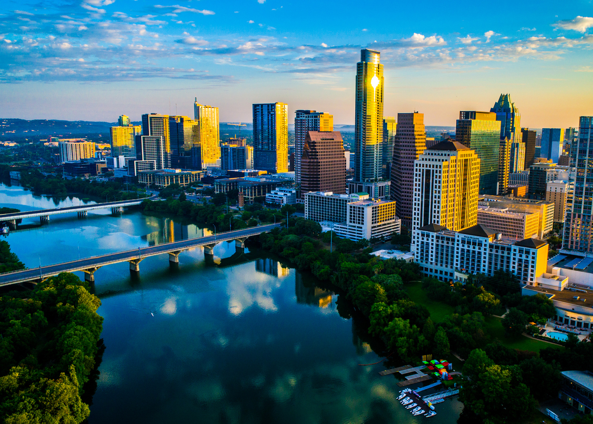 Escape from Chicago to Austin on a budget