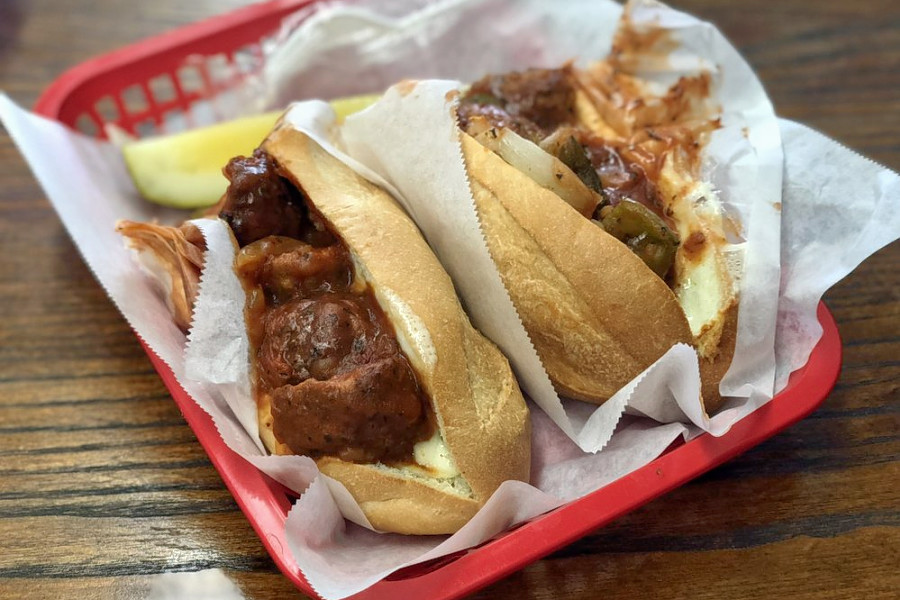 Explore 5 top affordable delis in Phoenix