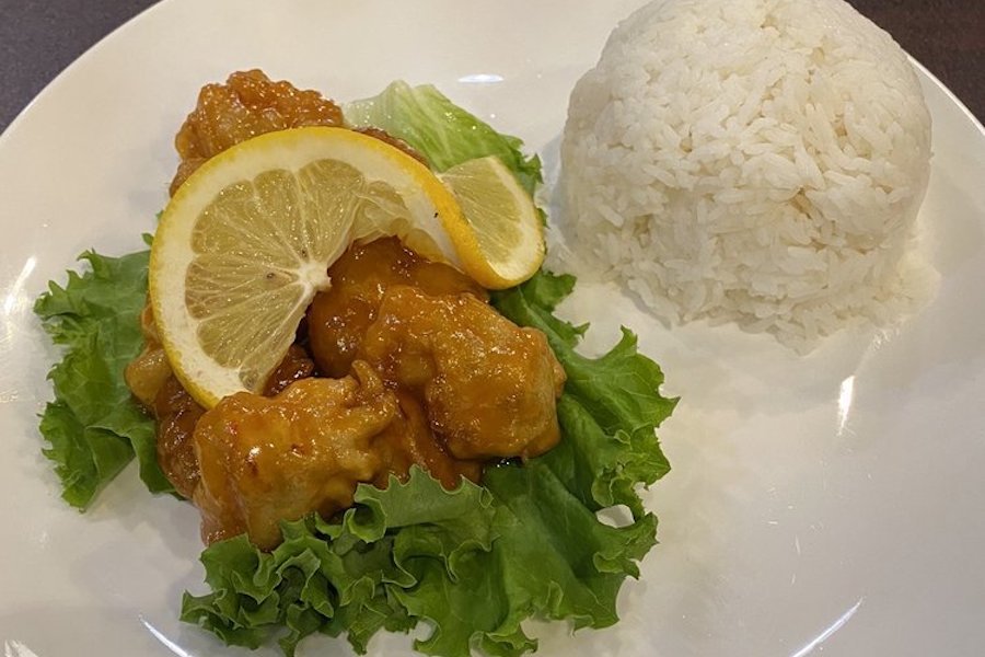 Thai Spoon restaurant debuts in Centennial Hills