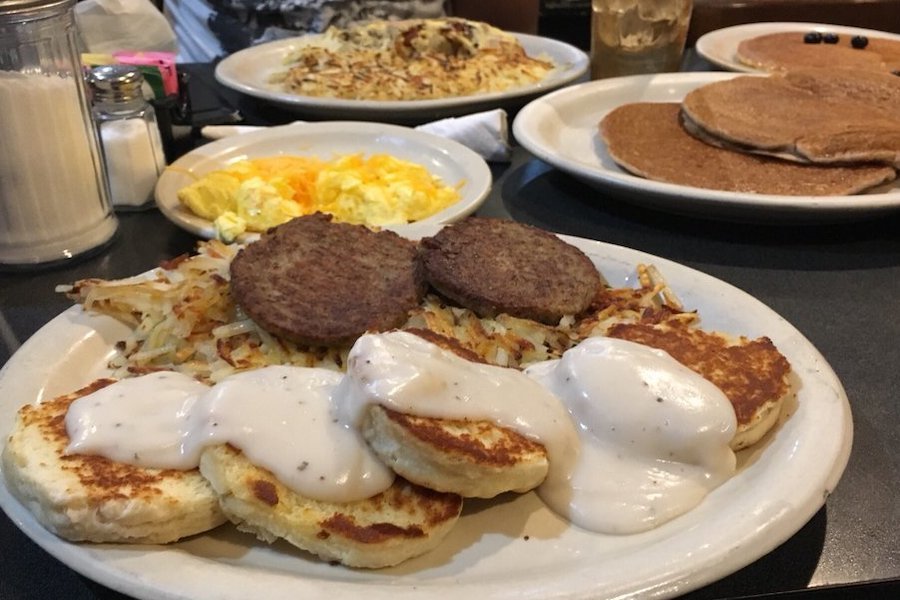 Explore the 5 top spots in Austin's North Burnett neighborhood