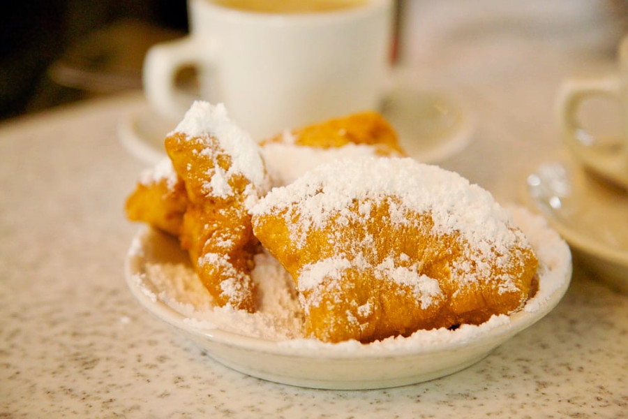 Explore the French Quarter's 5 most popular eateries for beignets,