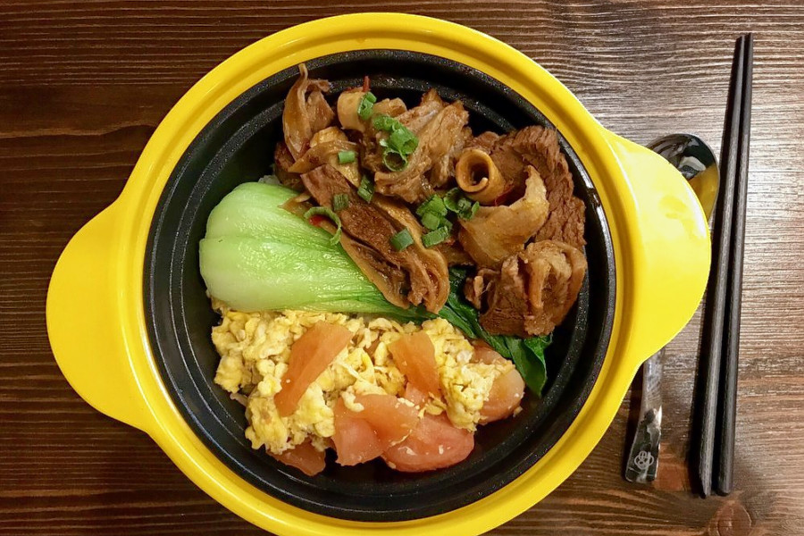 New Chinese spot, Six Pack Foods, debuts in the University District