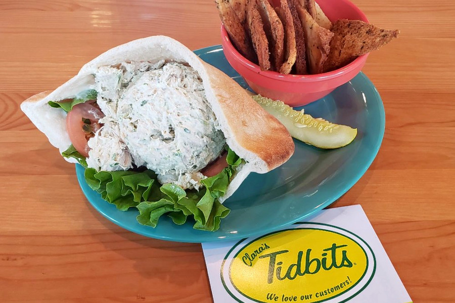 New traditional American spot Clara's Tidbits debuts in Mandarin