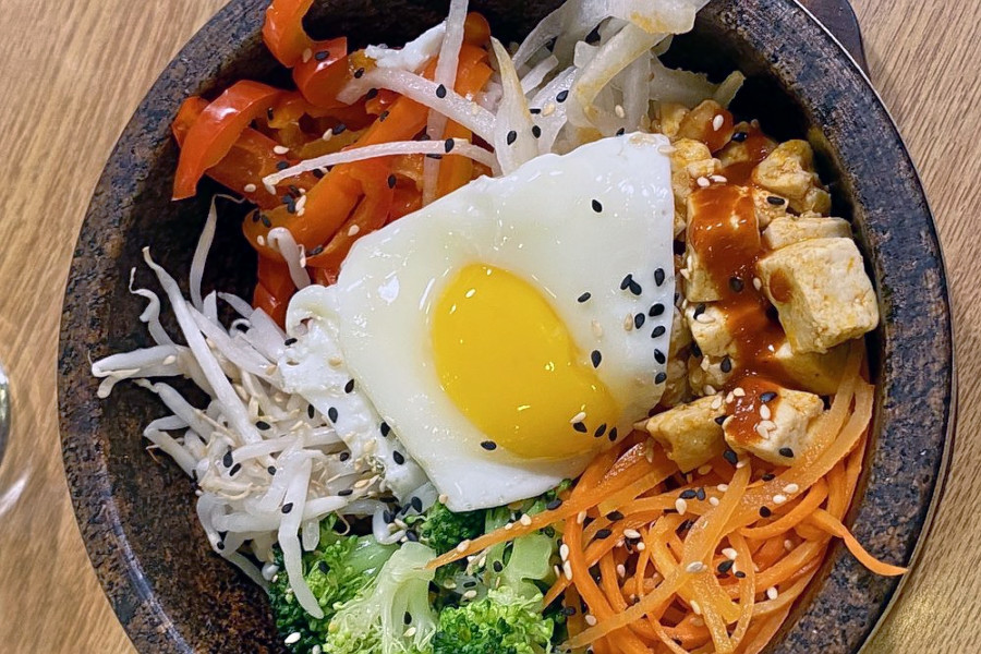 New Asian fusion spot Sol Bowl debuts in St. Johns