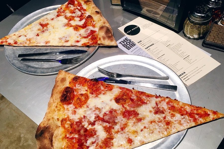 Orlando's 4 best spots to score pizza on a budget