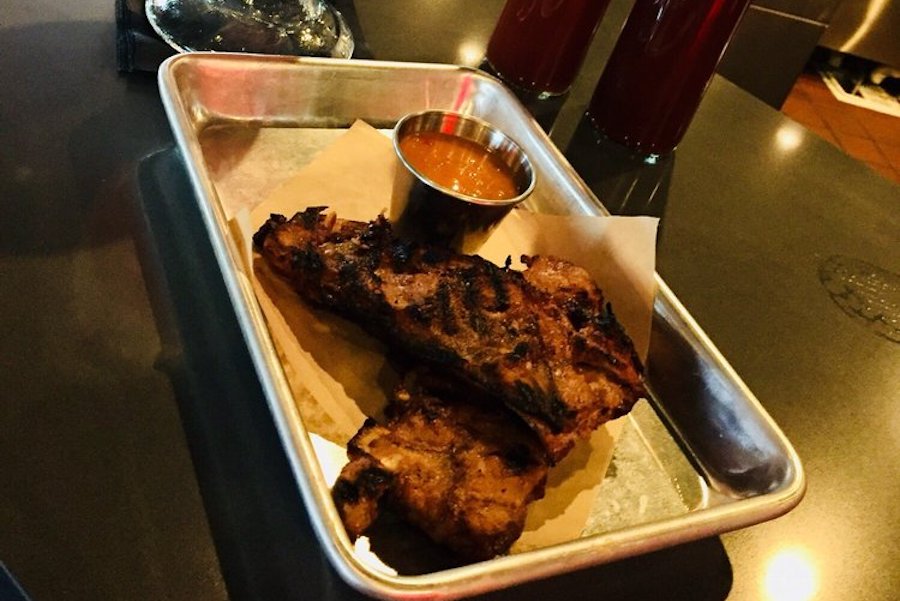 Tony Roma's opens second steakhouse in Denver