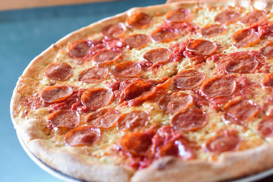 Score pizza and more at South Boston's new OTTO