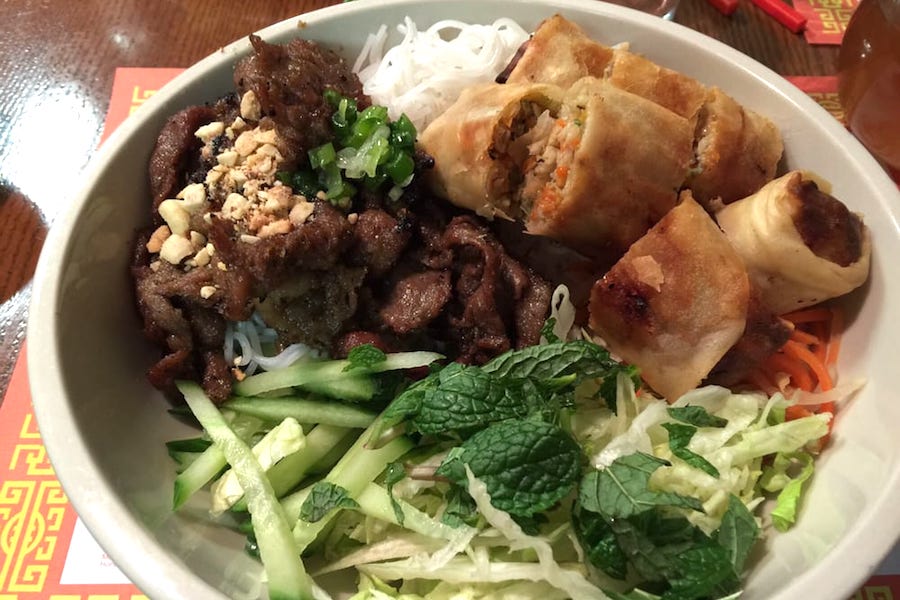 Cleveland's top 5 restaurants to savor Vietnamese cuisine