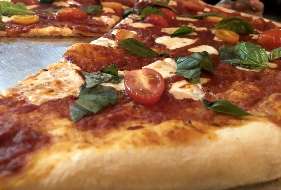 10 Foot Pizza makes French Quarter debut