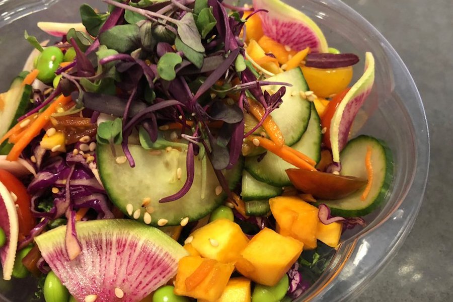 Corner Poke opens its doors in Toluca Lake