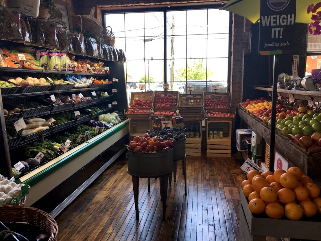 New grocery store and deli Charlie's Market now open in West Dearborn