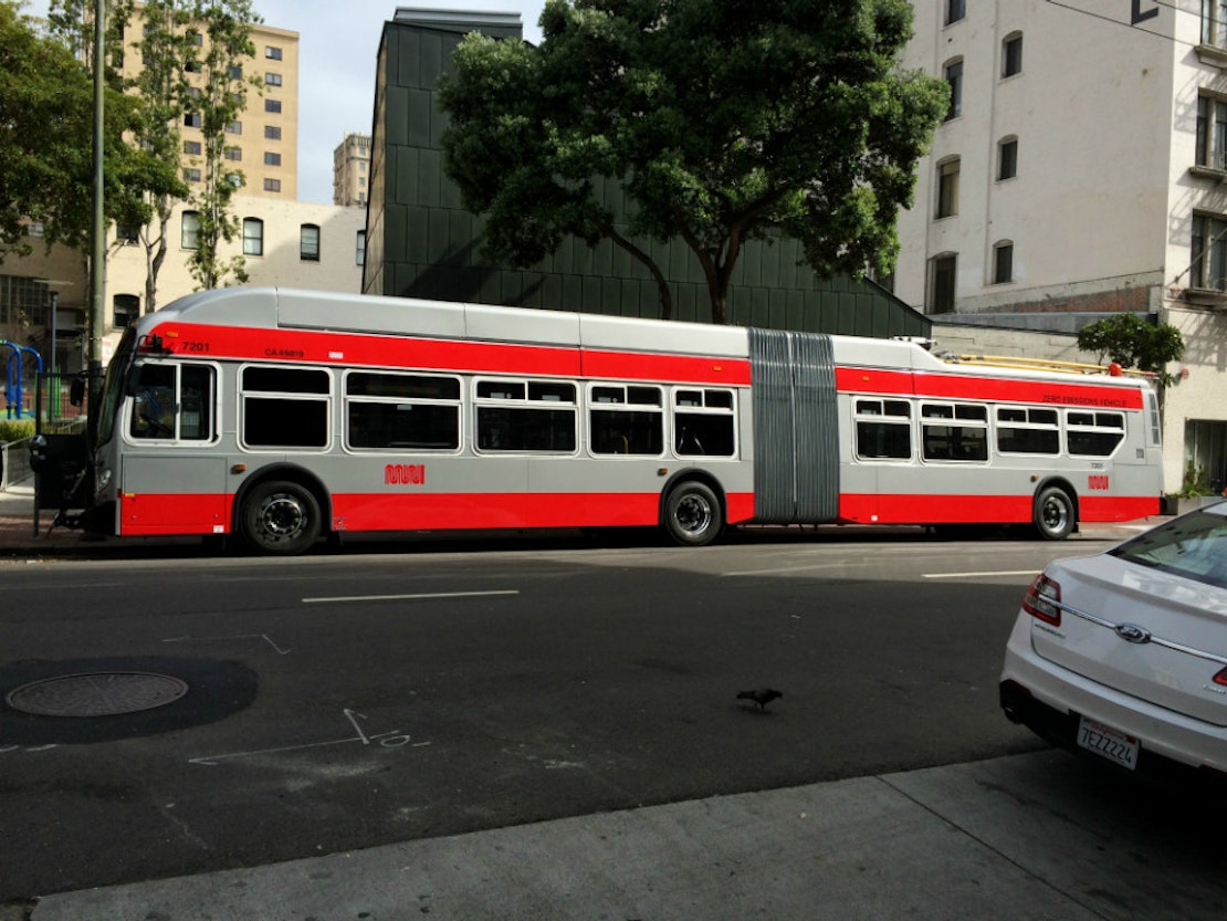 Preview Muni's Electric Trolley And Biodiesel-Electric Hybrid Buses